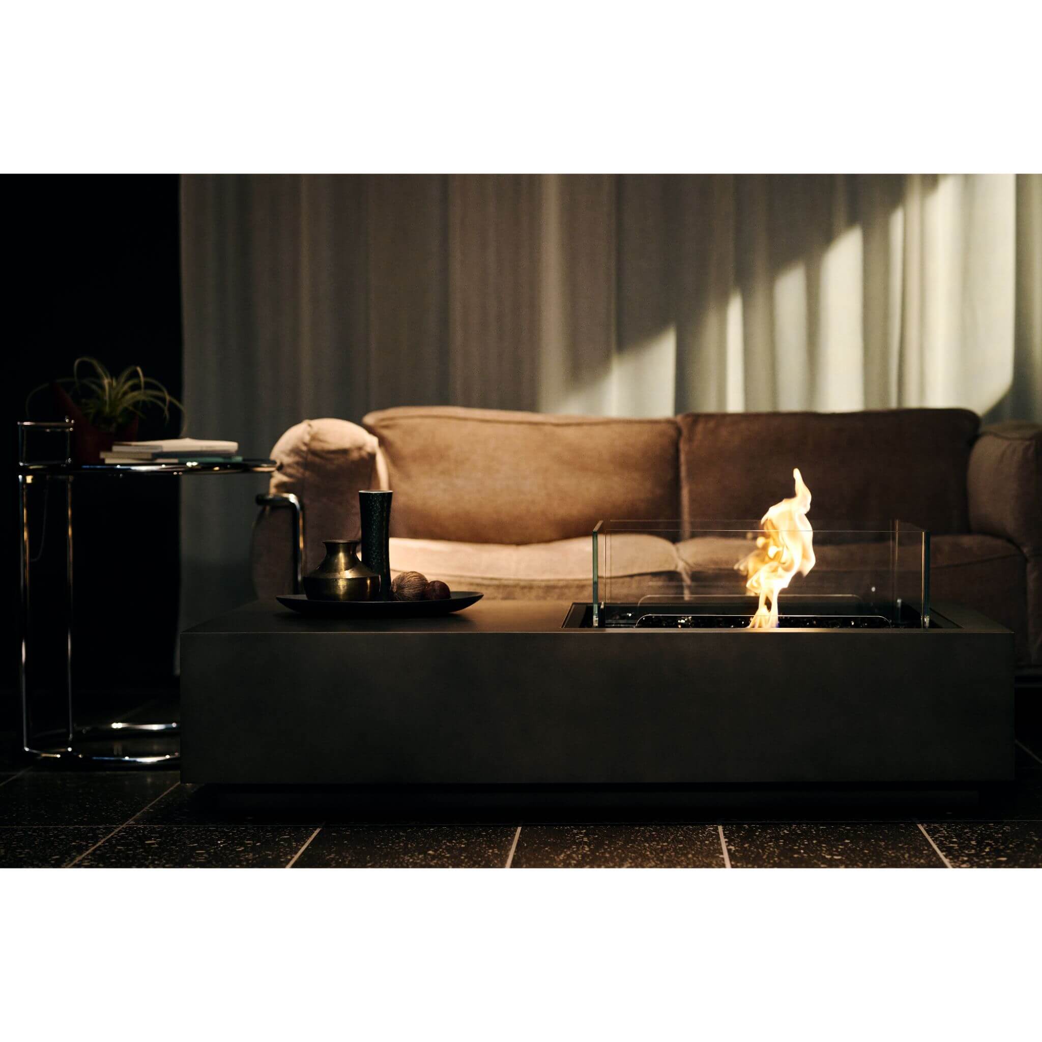 INDOOR FIRES – Live in Ambience